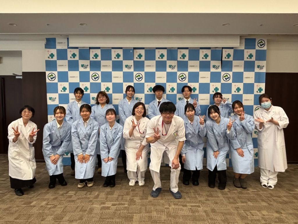[Hospital tour for first-year students] Visit to Hokkaido Medical ...
